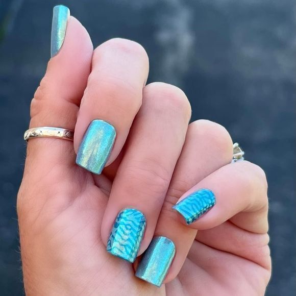 Color Street | Makeup | Color Street Like Woah Blue Green Duochrome ...
